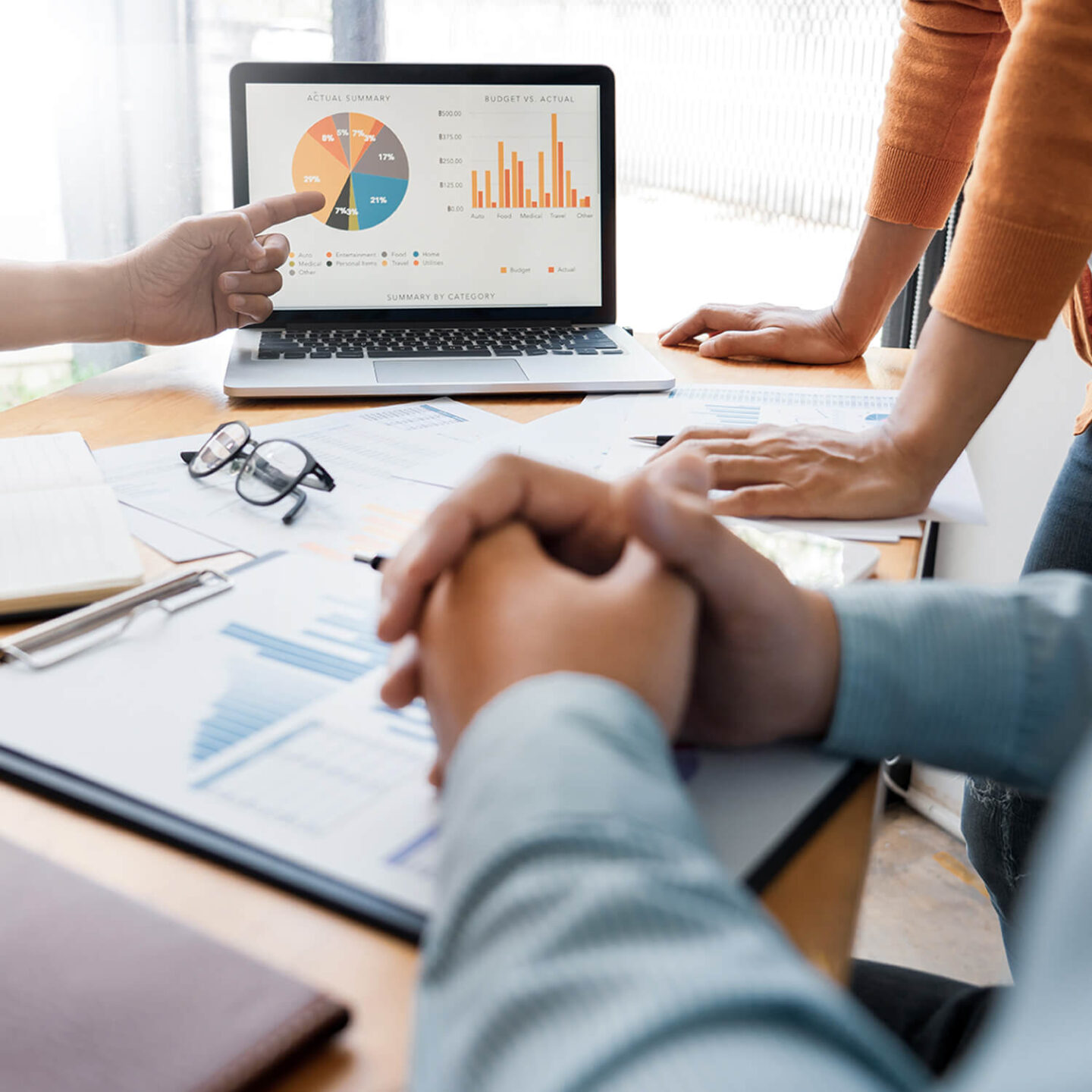 Business Performance - DATASOLUTION